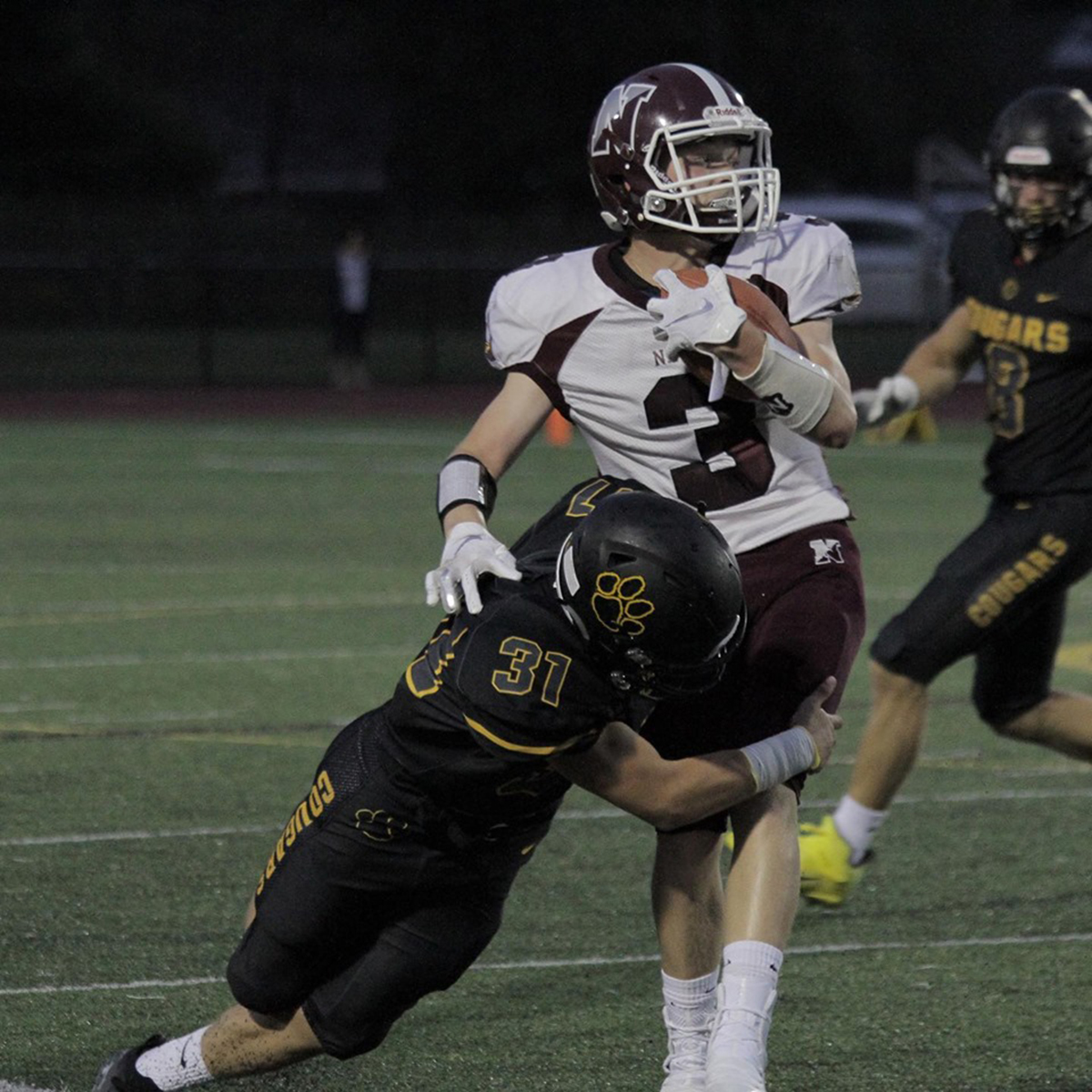 HF-L football wins opener – Mendon Honeoye Falls Lima Sentinel